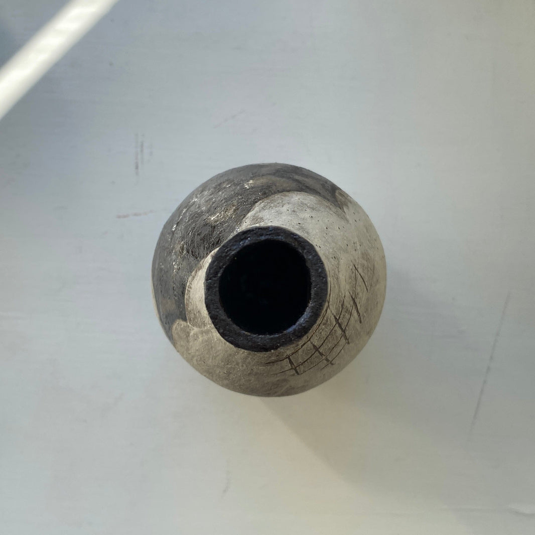 Vases - Handmade ceramics & pottery | YŌNOBI